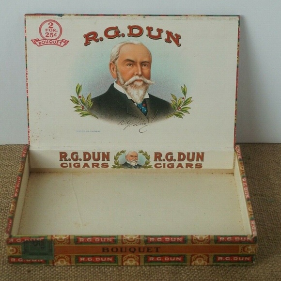 R.G. DUN | Accents | Rare Vintage 935 Rg Dun Wood Cigar Box | Poshmark
